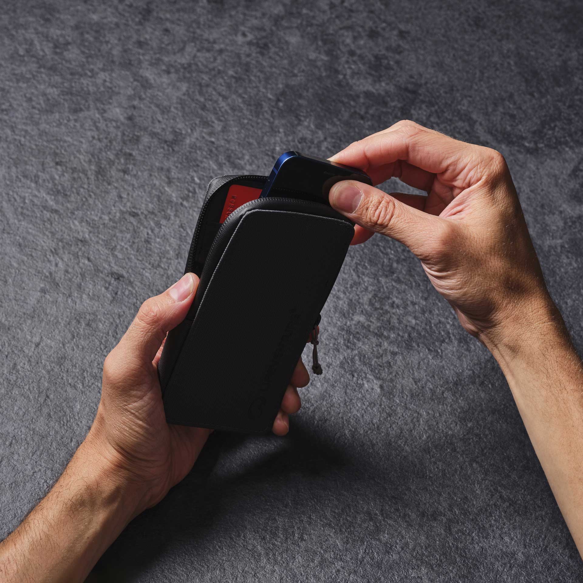 RFiD Phone Wallet | Smartphone Wallet | Lifeventure