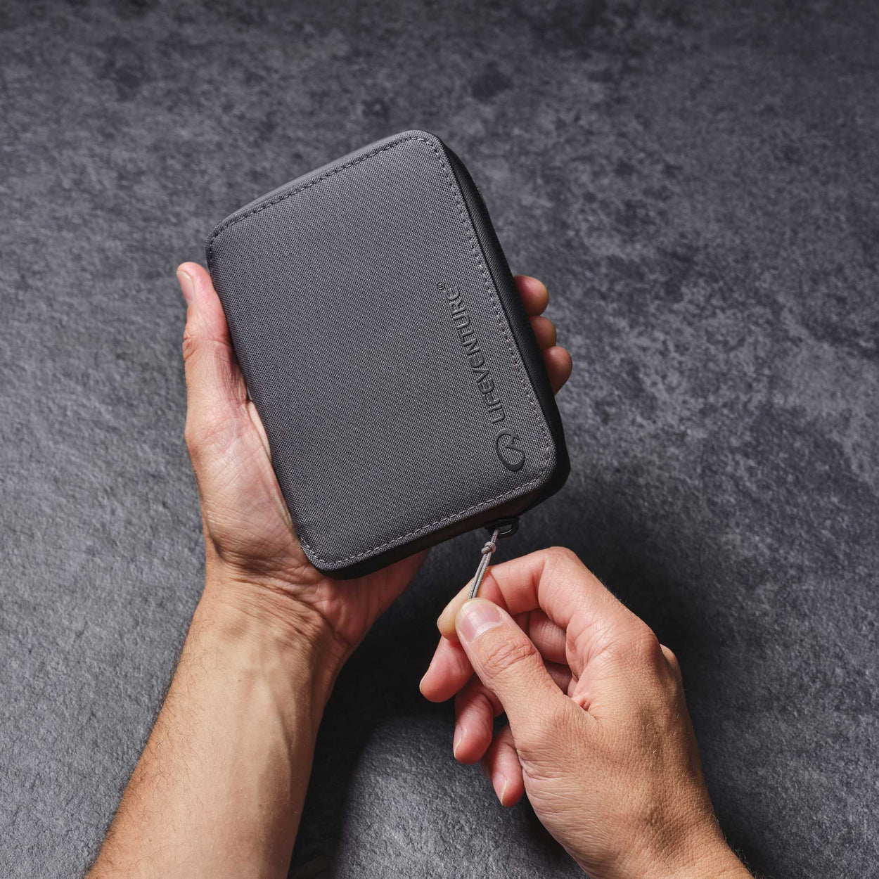 Mini Travel Wallet | RFiD Travel Wallet | Lifeventure